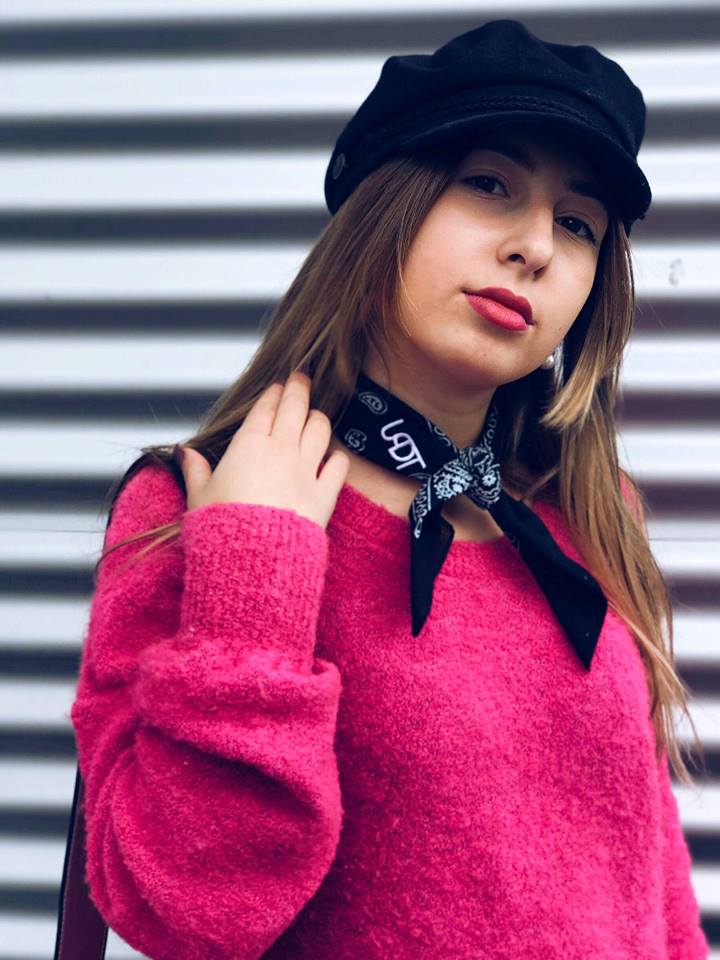 3 DIFFERENT WAYS TO USE SCARFS | Light Street Fashion