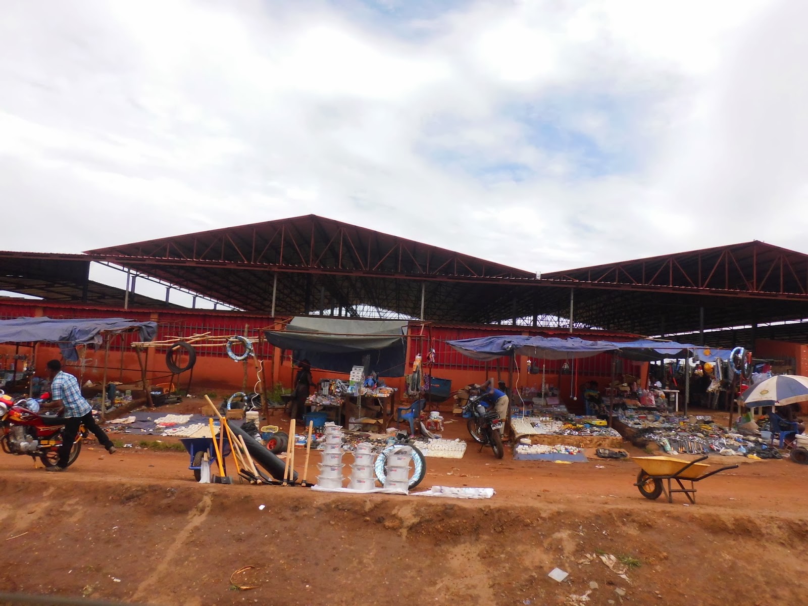 Viagem para Cacuso - Angola