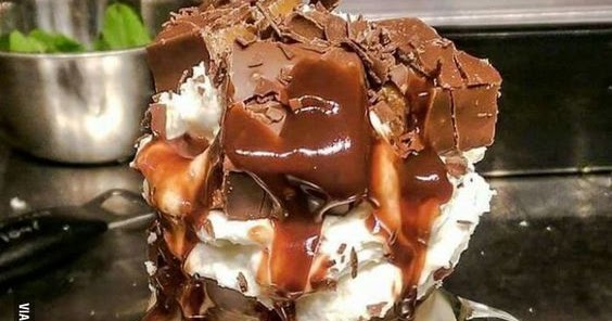 Nutella donut milkshake. - HOLY OF FOOD RECIPE