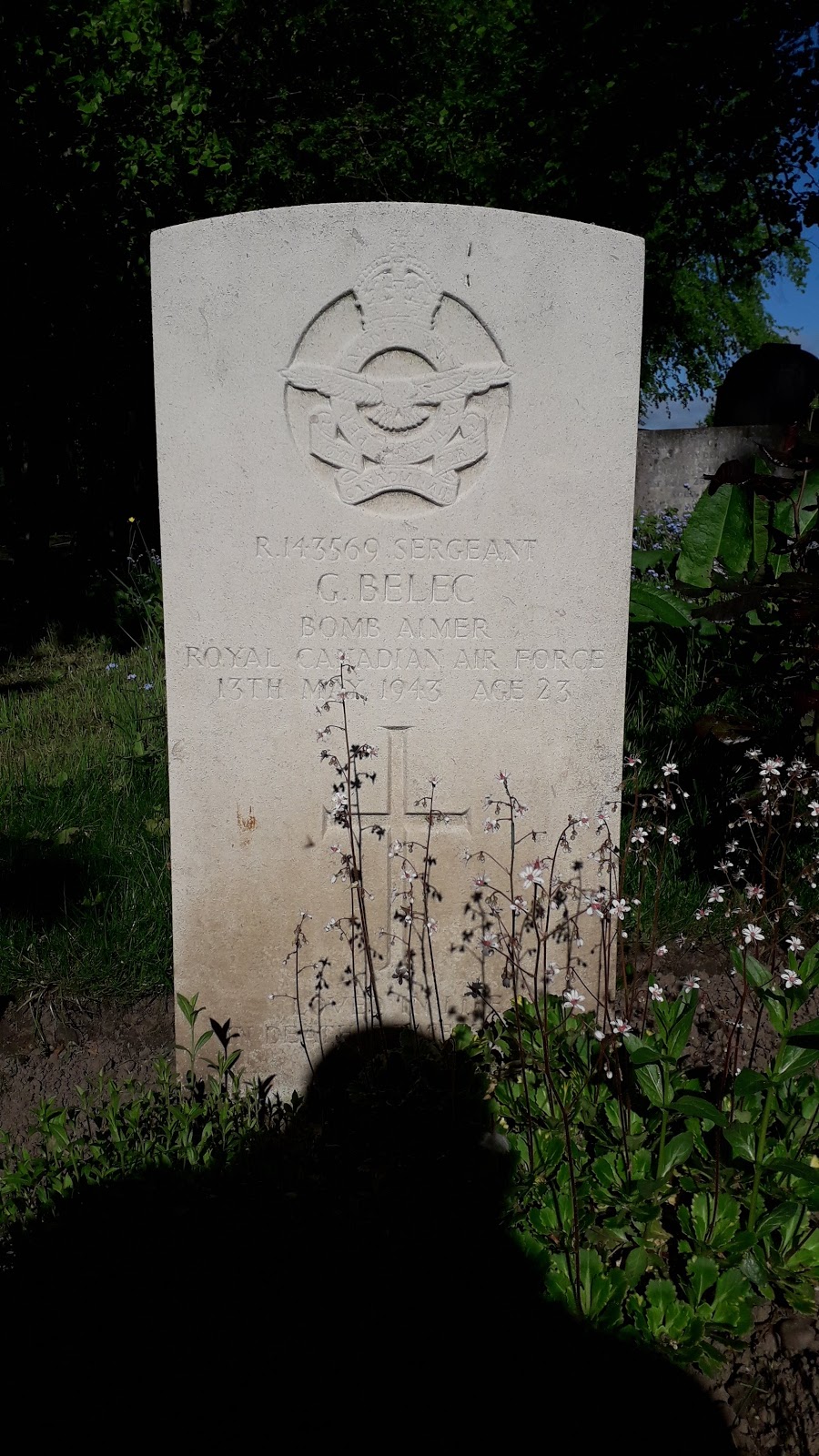 War Graves and Memorials: Ashbourne Cemetery