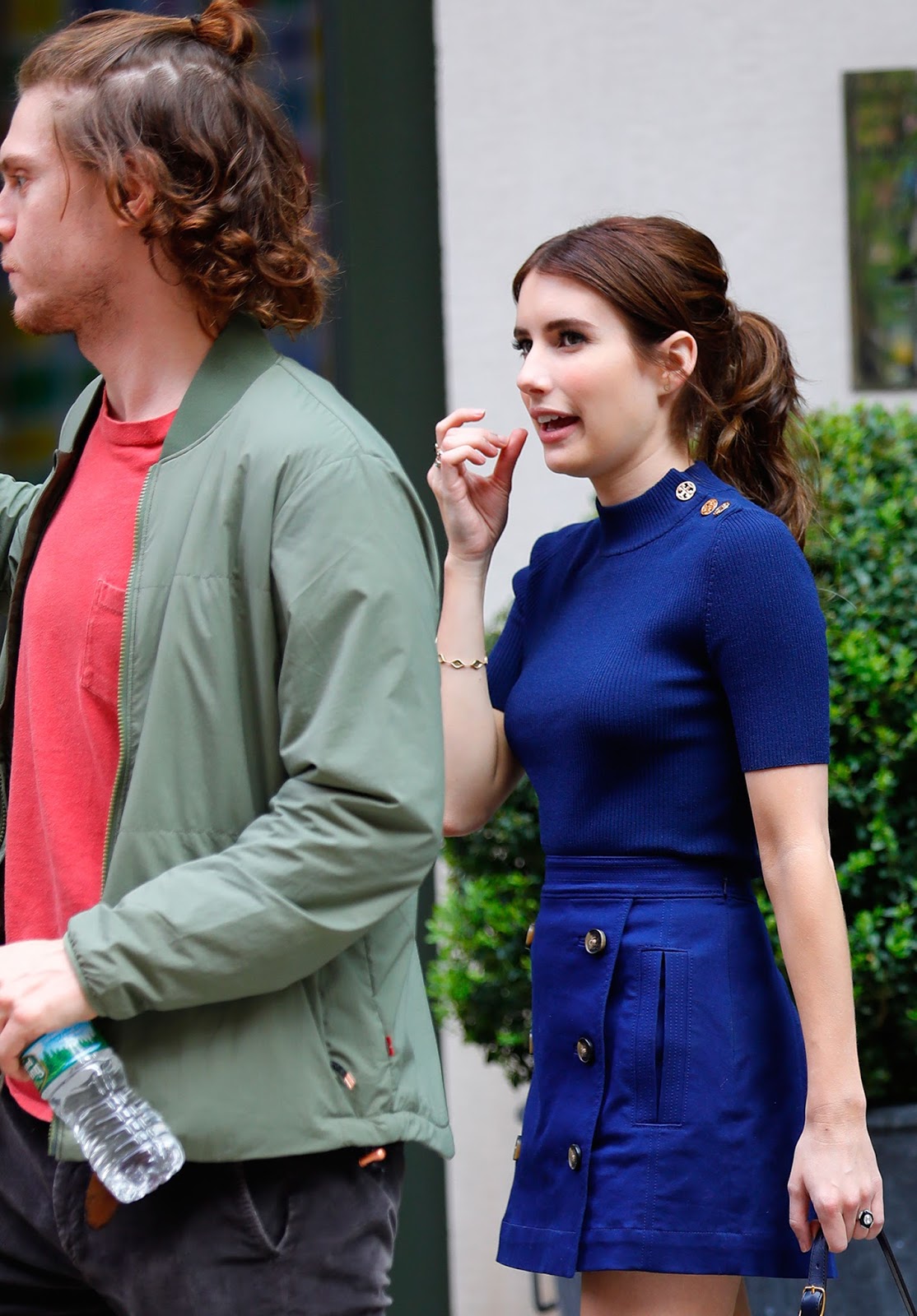 Daily Celebrities Paparazzi, Candid and Photoshoot Pictures: Emma ...