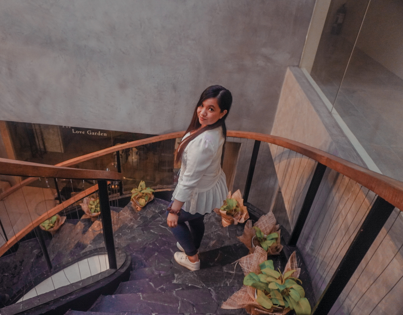 There's a new Rustic-Themed Cafe in Makati | CCL Cafe — Sweet ...