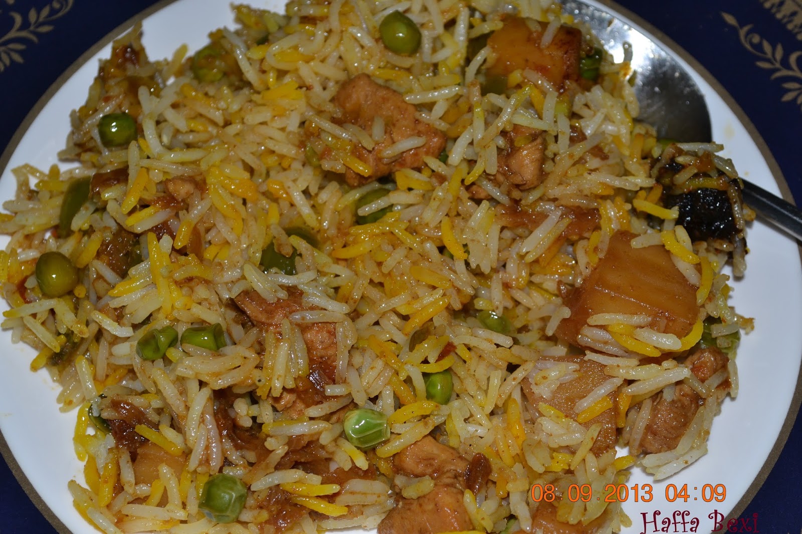 Vegetable biryani (Aalo matar biryani) | Haffa's kitchen adventures