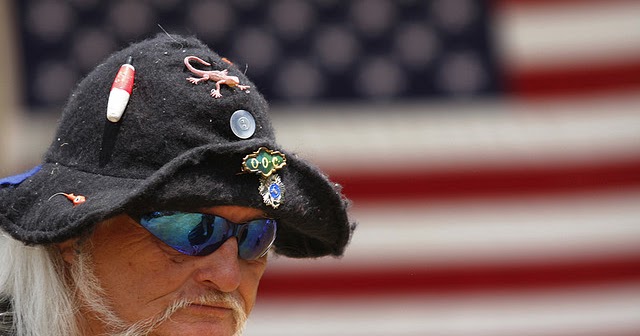 IMAGES OF OUR PAST - ELBOW AND THE SUMMER RED NECK GAMES