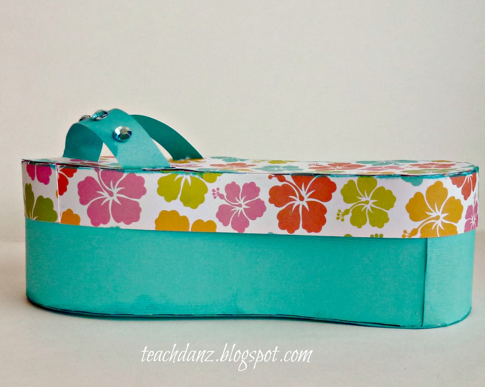 Teachdanz: 3d flip flop box