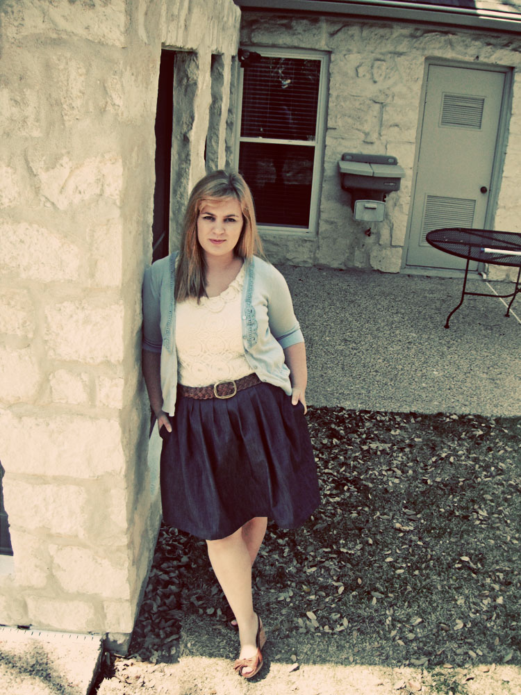 Idle Fancy: Mlle Marie Va Au Musée: Simplicity 2215