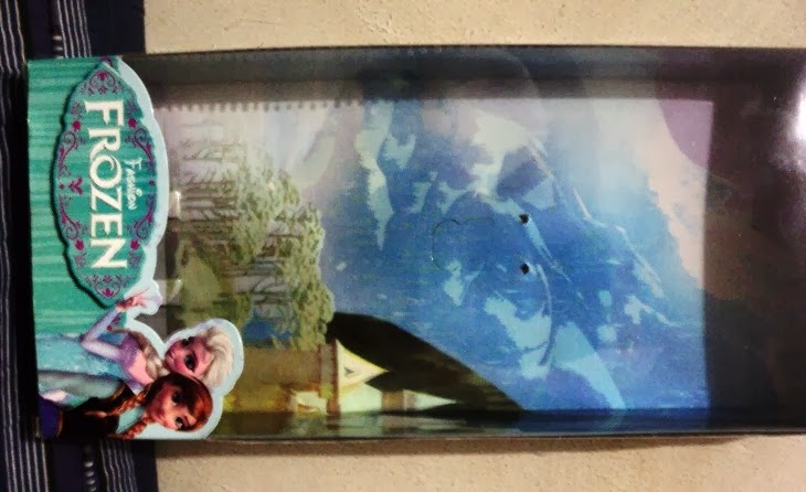 Knocked-off!: Bootleg Toy Review : Bootleg Elsa 12" doll