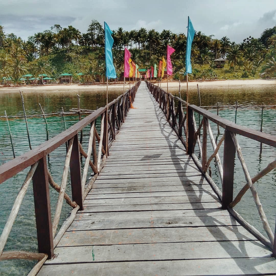 The Big Apple Girl: Lodestone Shores Resort