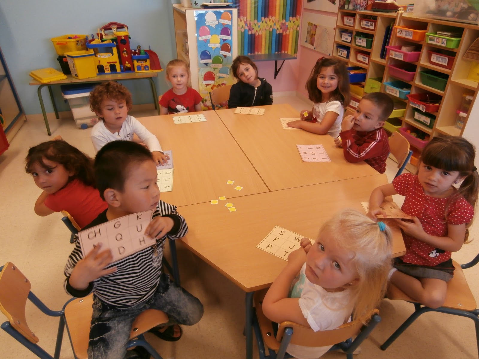 Los peques del Jacaranda: BINGO DE LETRAS