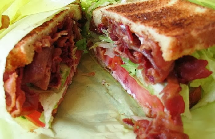 אין כמו מרק העוף של אמא שלי ..... Yummy Bites from Israeli Cuisine ...