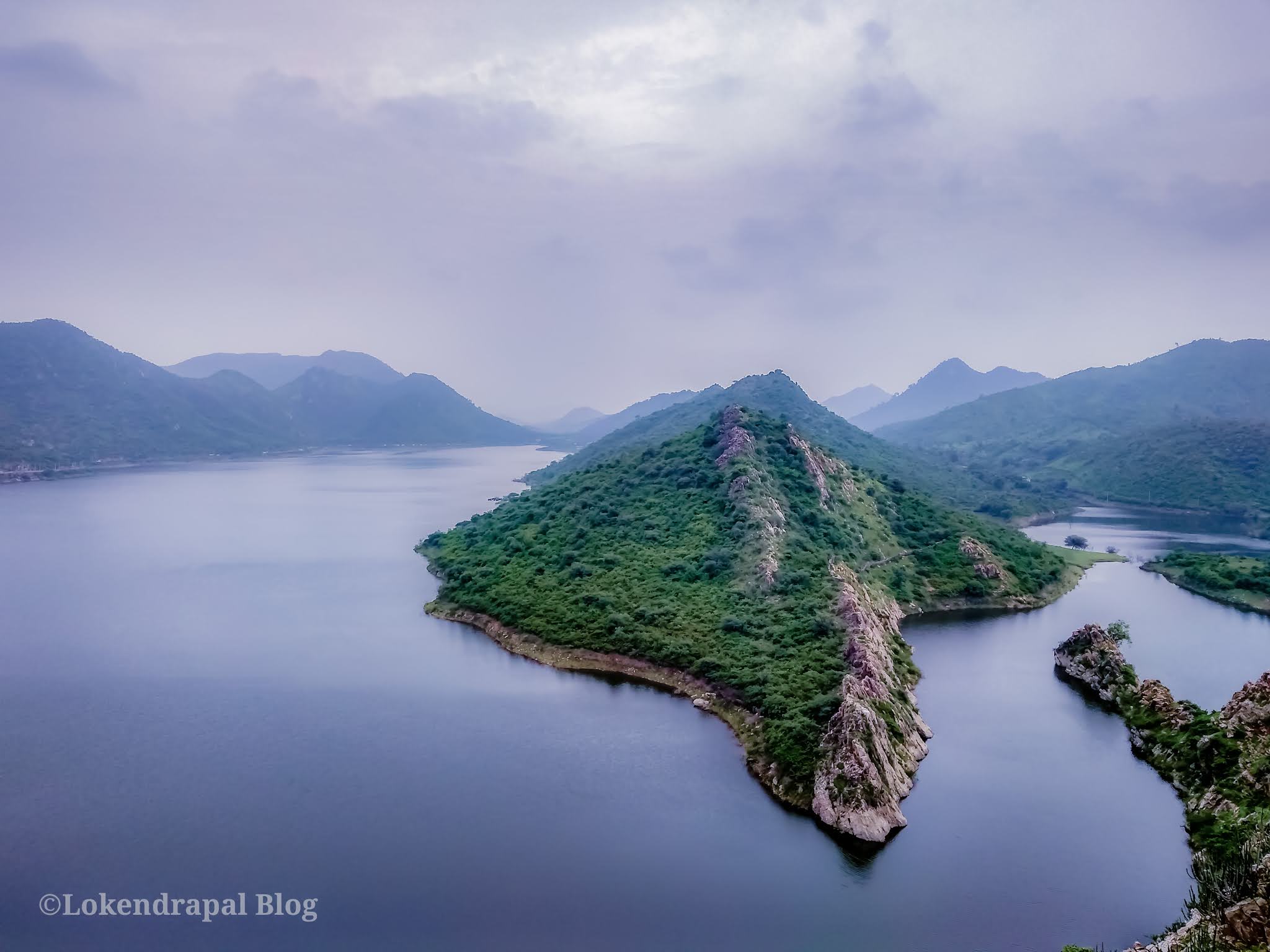 Lokendrapal Blog: Badi Lake | Badi Talab | Lakes of Udaipur | Bahubali ...