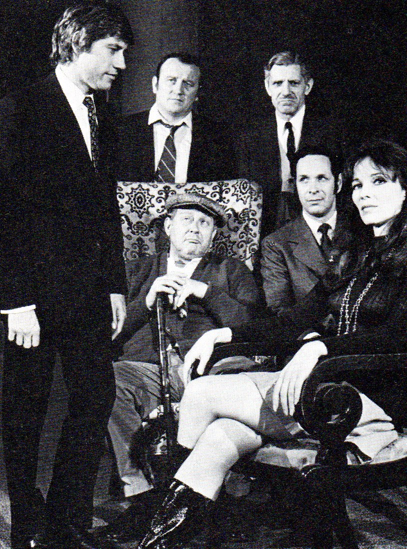 Danny Sewell [Profiles] • Instagram, Twitter, TikTok | Foller