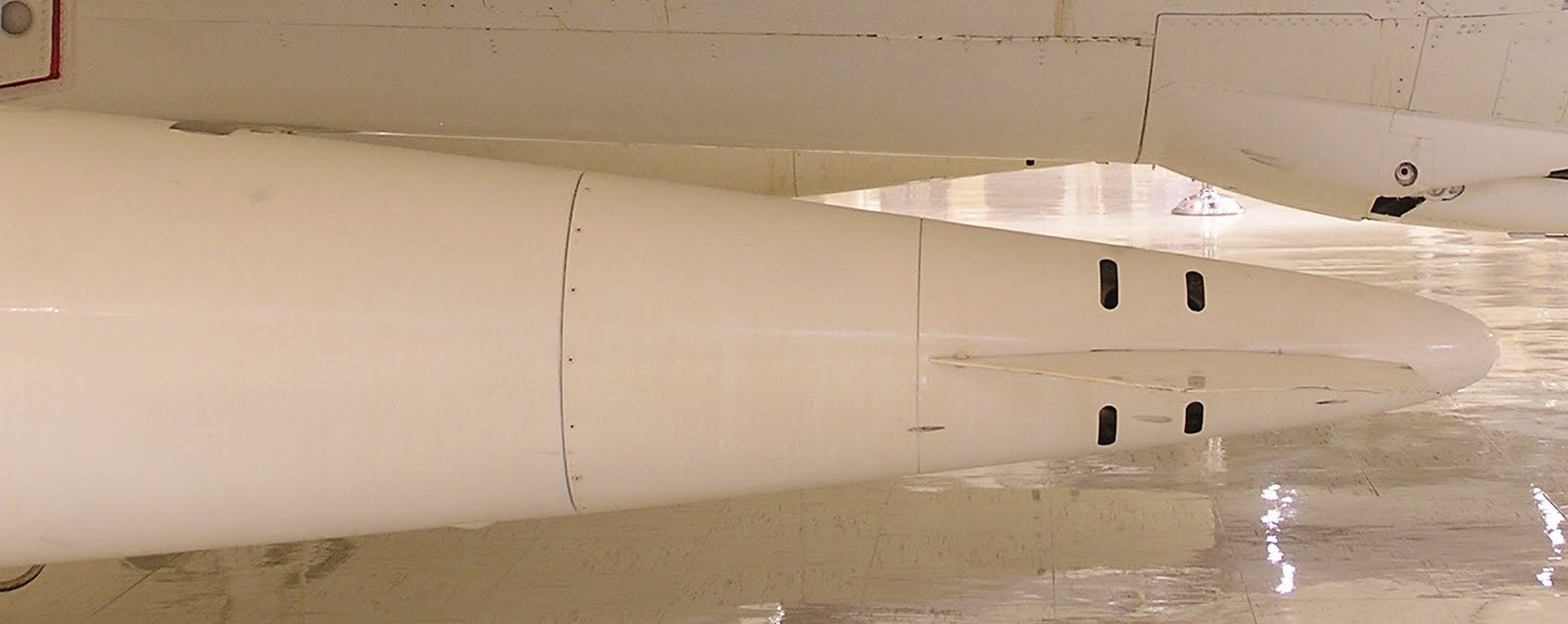 Tailhook Topics: Douglas Low-drag External Fuel Tanks