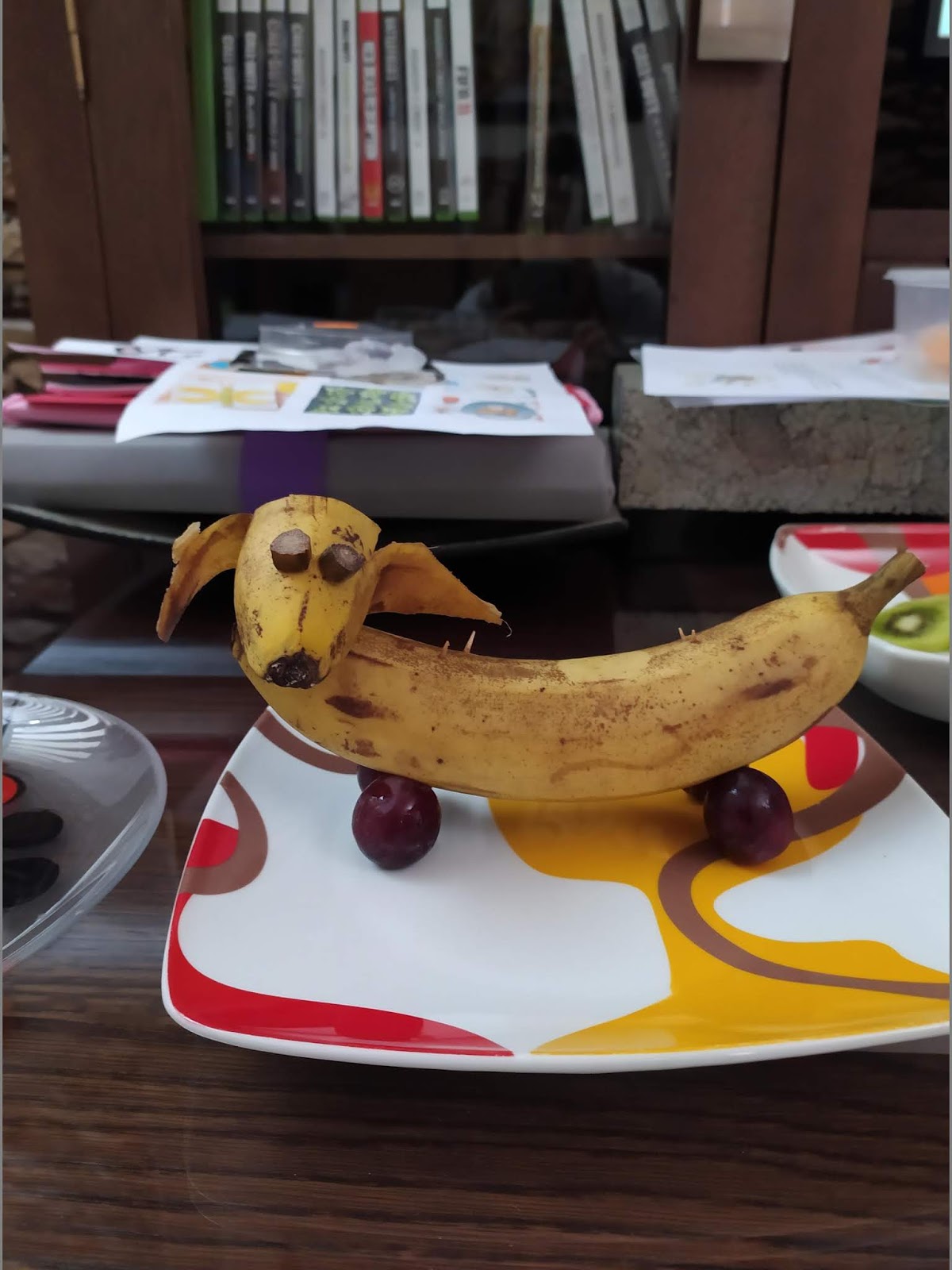 Aprendemos con la seño Julia 4años A: Animales con fruta