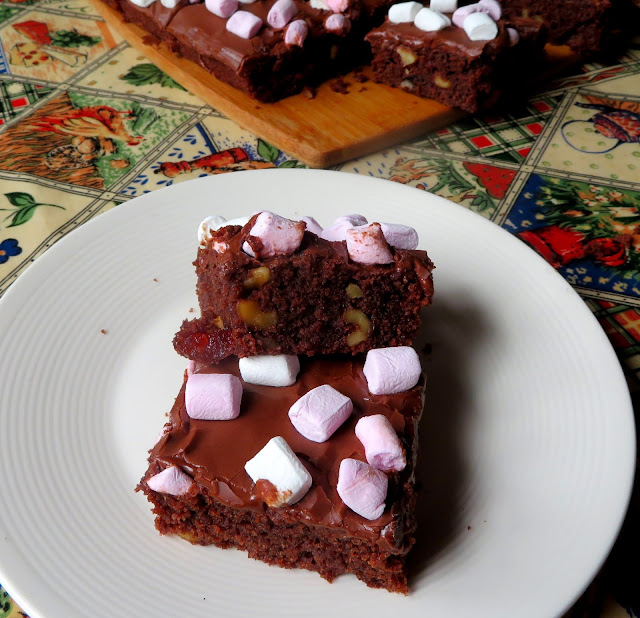 Rocky Road Brownies | The English Kitchen