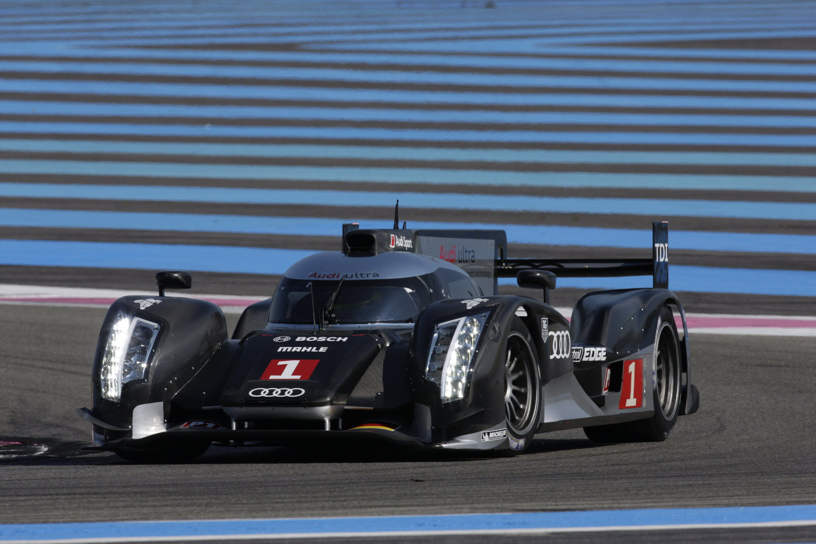 Audi R18 TDI relying on ultra lightweight technology for Le Mans