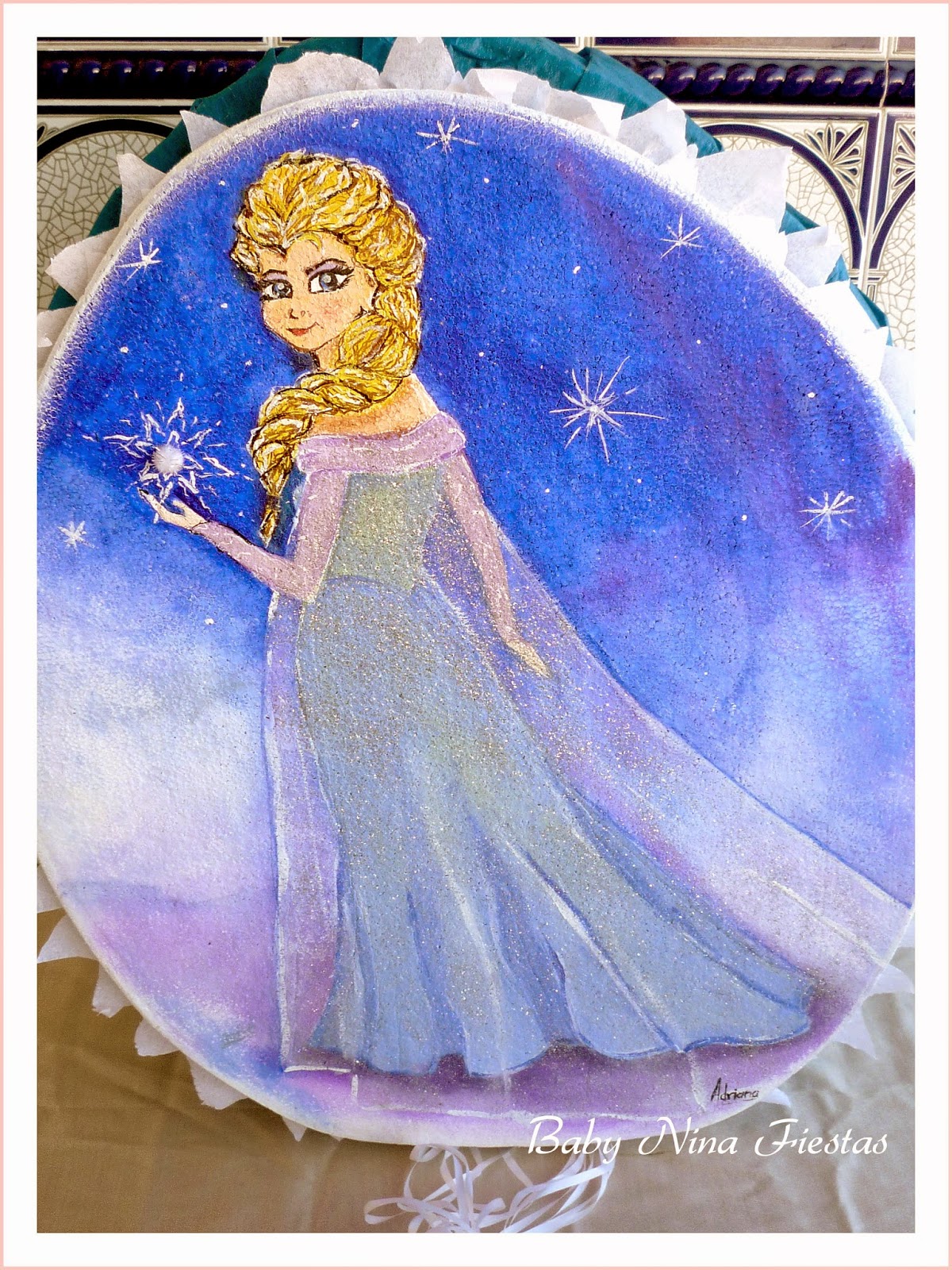 Baby Nina Fiestas: Tarta y piñatas Frozen para Ana e Isabella