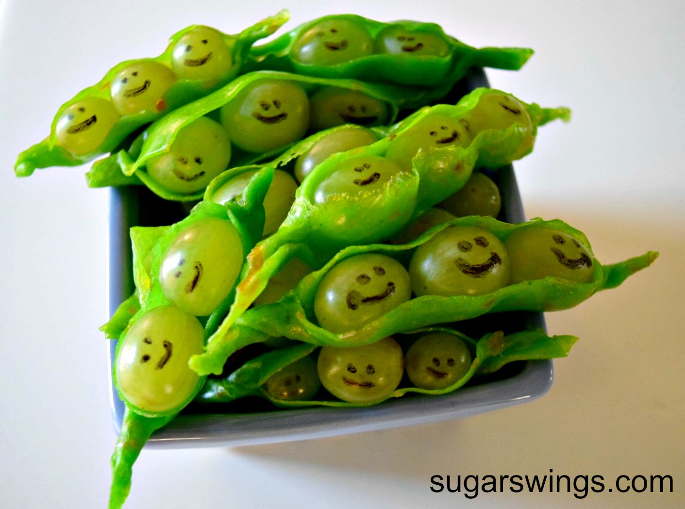 Sugar Swings! Serve Some: Pea Pods made from Fruit
