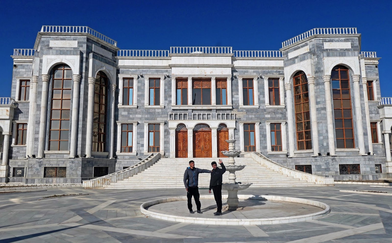 the viewing deck: Lake Qargha and Paghman Castle Morning Tour