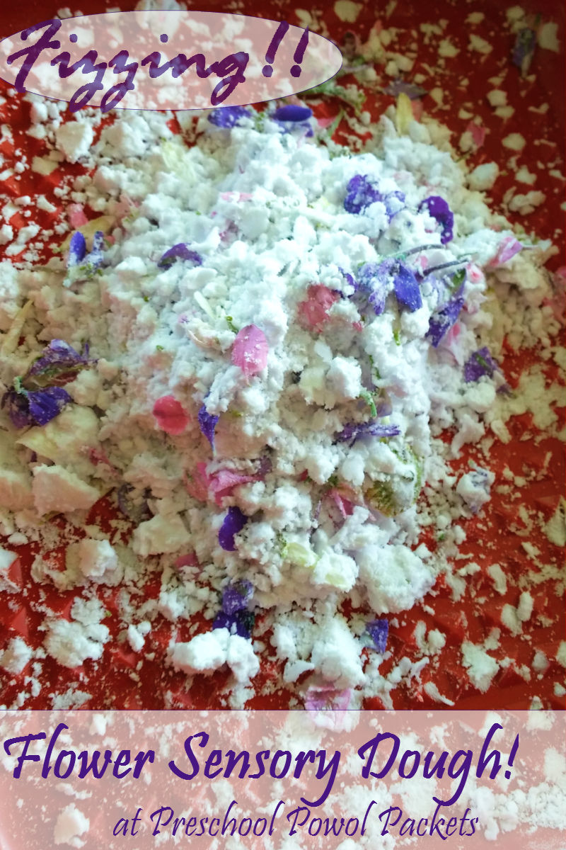 Fizzy Flower Sensory Dough! | Preschool Powol Packets