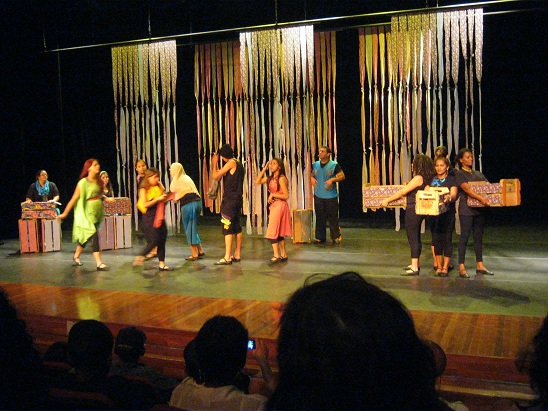 ivete cattani: "Descotidiano" no CEU Pêra Marmelo