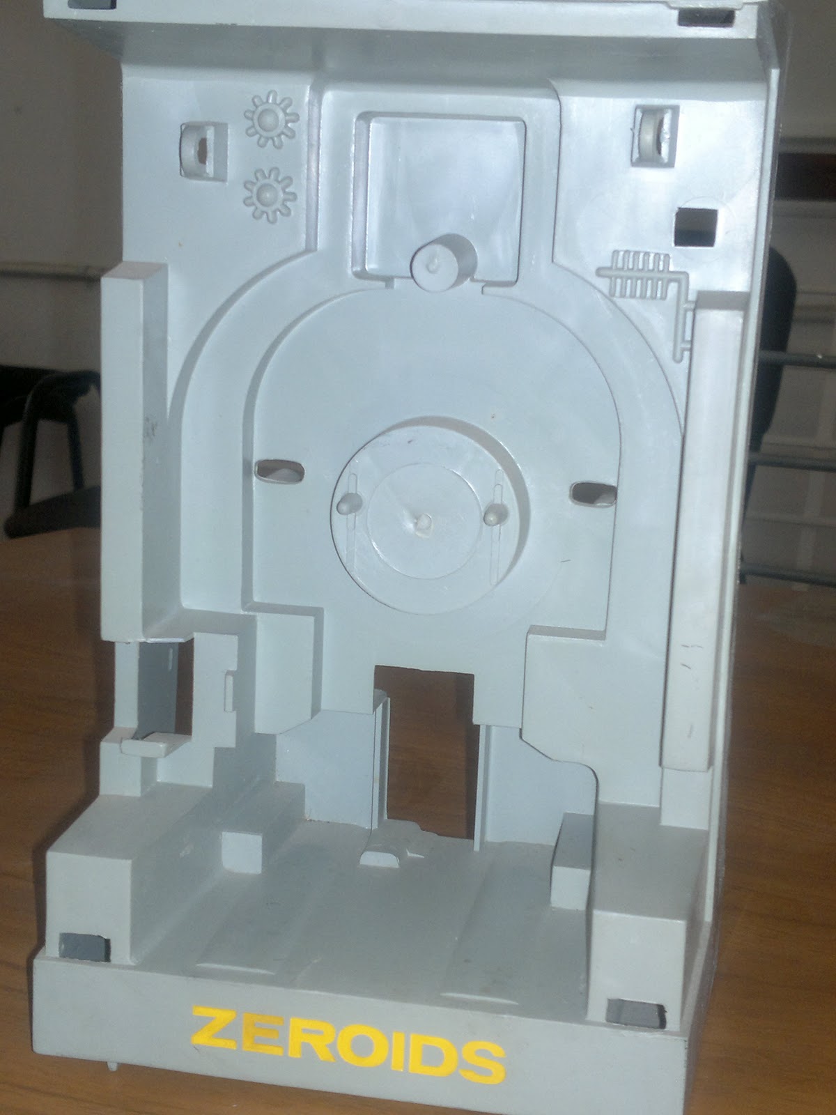 FESTIVAL DE ROBOTS: ZEROIDS - ZERAK