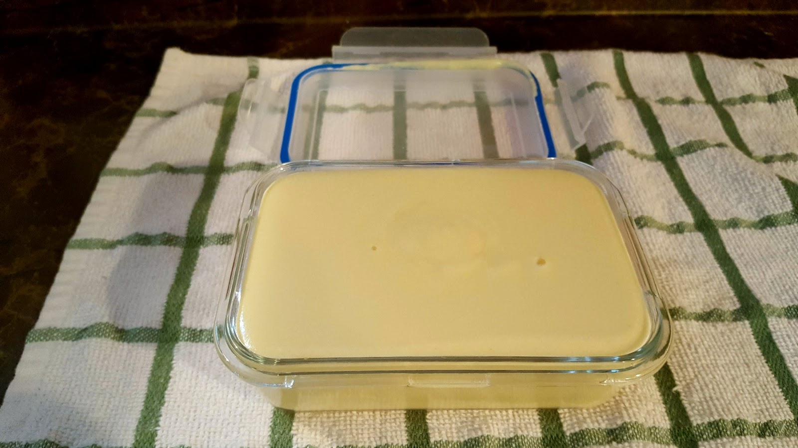 RAINY DAY CHEESE MAKING: Homemade Cheez Whiz (Recipe and Instructions)