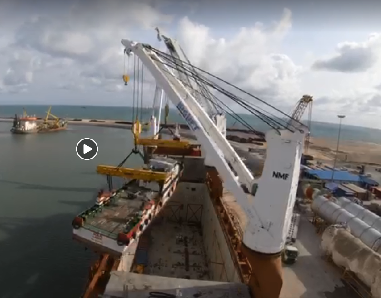 Industrial History: RORO and LOLO Ships