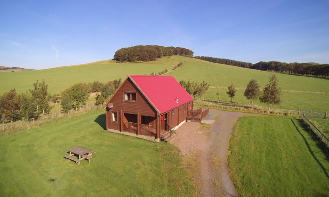 The Holiday Cottages: The New Farmhouse, Skirling, Biggar, Scottish ...