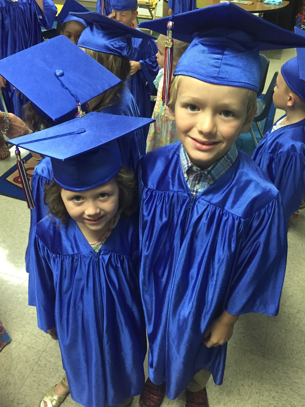 Trendy Mindy and Her Loves...: Hudson's Kindergarten Graduation!!!