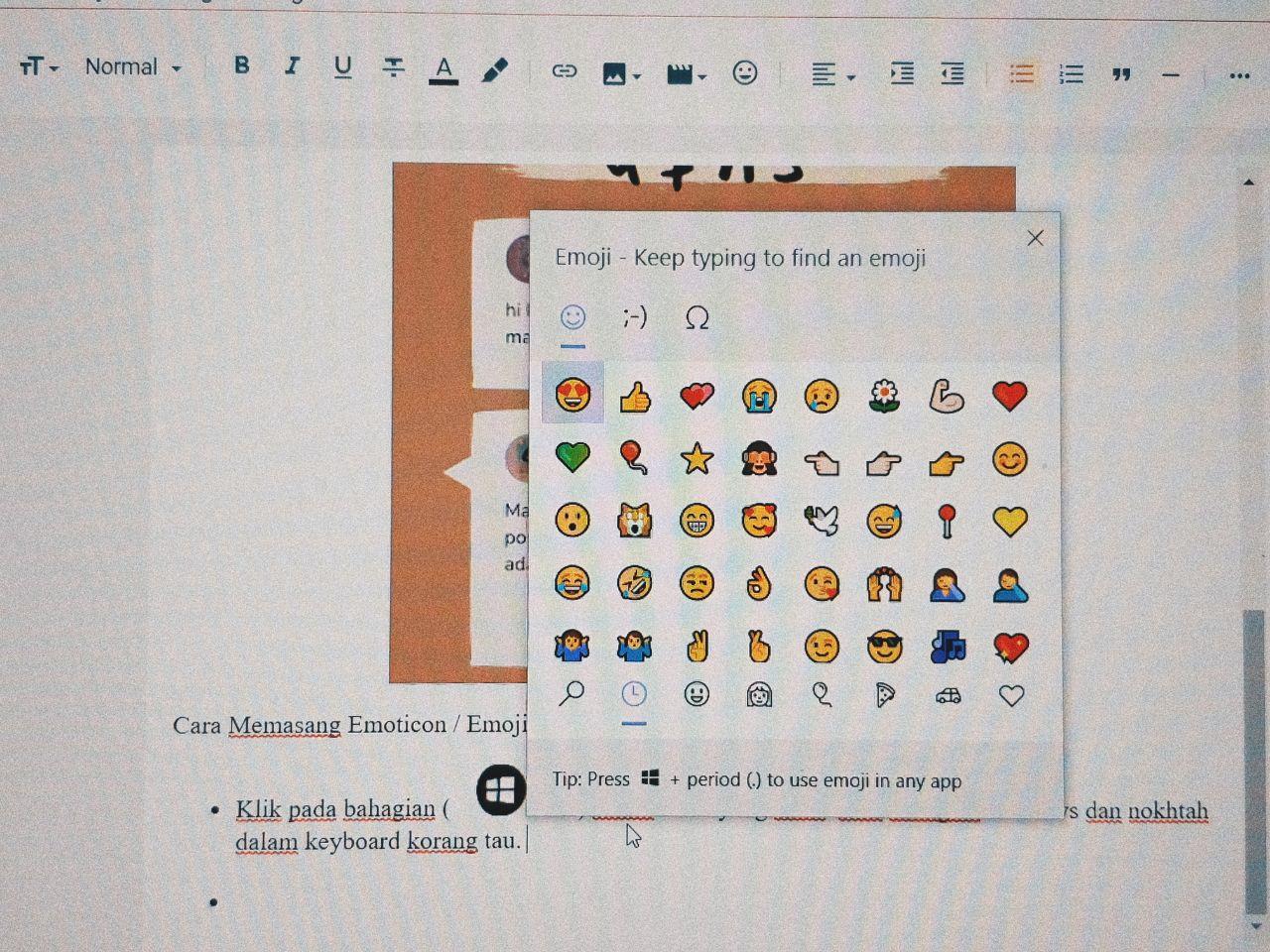 Cara Memasang Emoticon / Emoji di Bahagian Blog Post