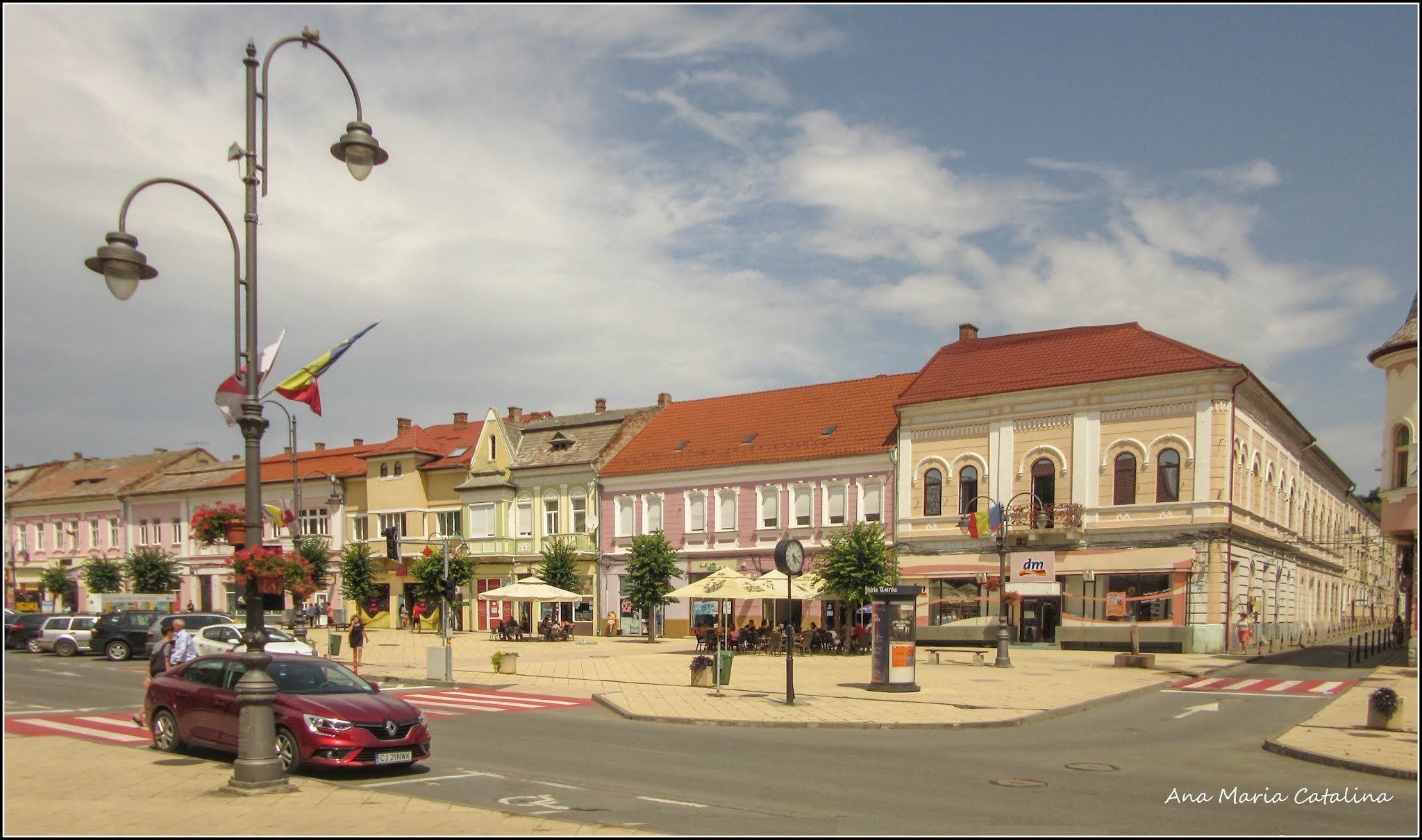Lumea văzută din Turda: Turda - Piata Republicii, Nr.33