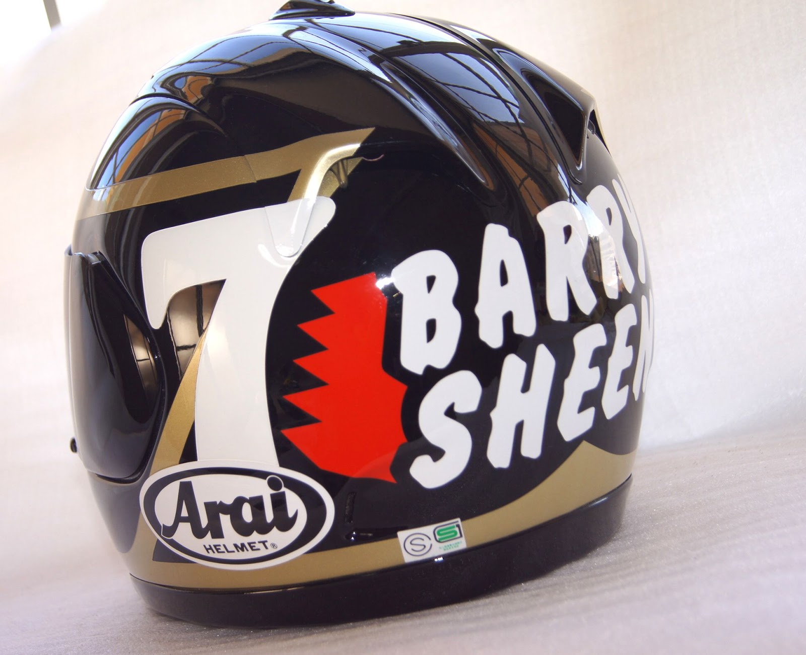 samurai‐bikers: Arai racing helmet RX-7 RRⅢ Barry Sheene limited production