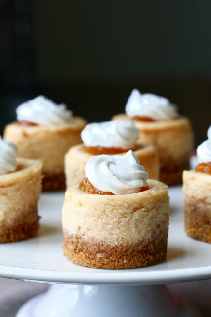 Peaches and Cream Mini Cheesecakes | Karen's Kitchen Stories