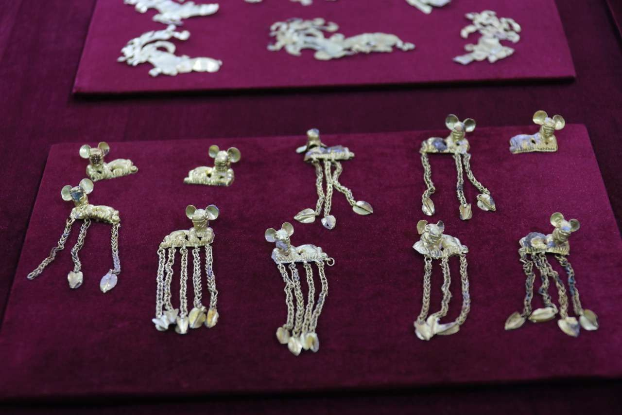 850 gold artefacts belonging to the Scythian-Saka era found in ...