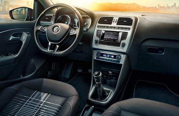 2017 VOLKSWAGEN POLO MK6 Review And Release Date ~ Car Review and ...