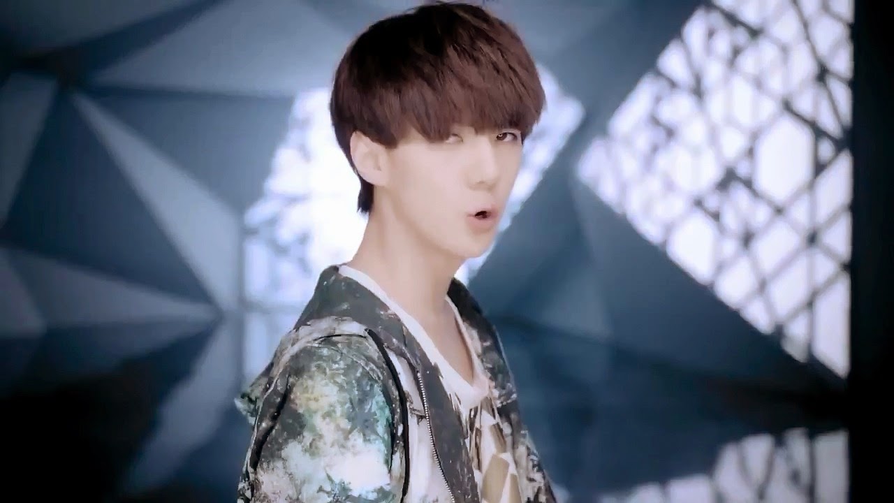 EXO - History MV και who-is-who | I say myeolchi // k-pop in greek