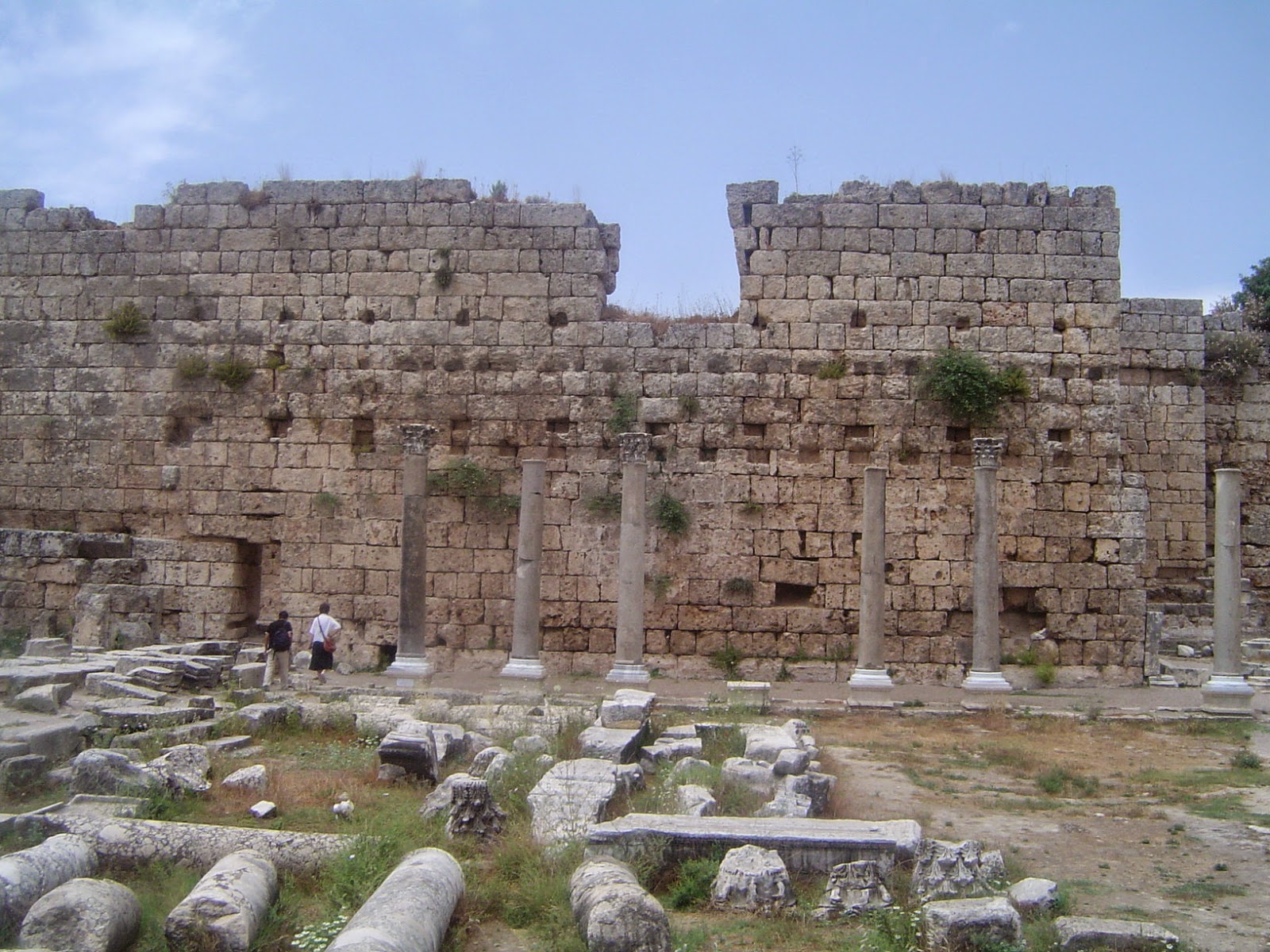 All About Royal Families: Happy Weekend Picture - ruins of Perge in Turkey