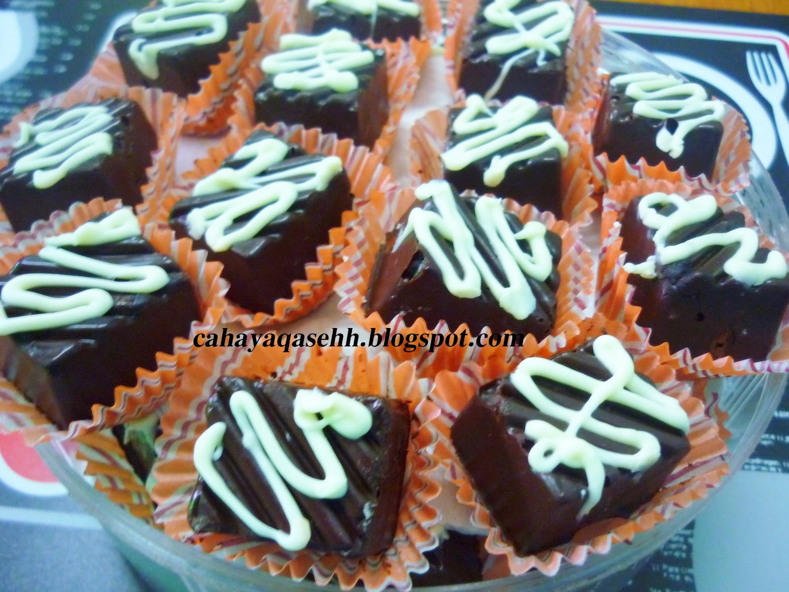 DARI DAPUR MAK LONG ....: Coklat Oreo dan Kacang With Nutella