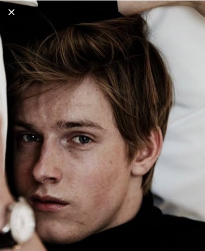 Los Ojos del Espectador: Louis Hofmann actor Alemán