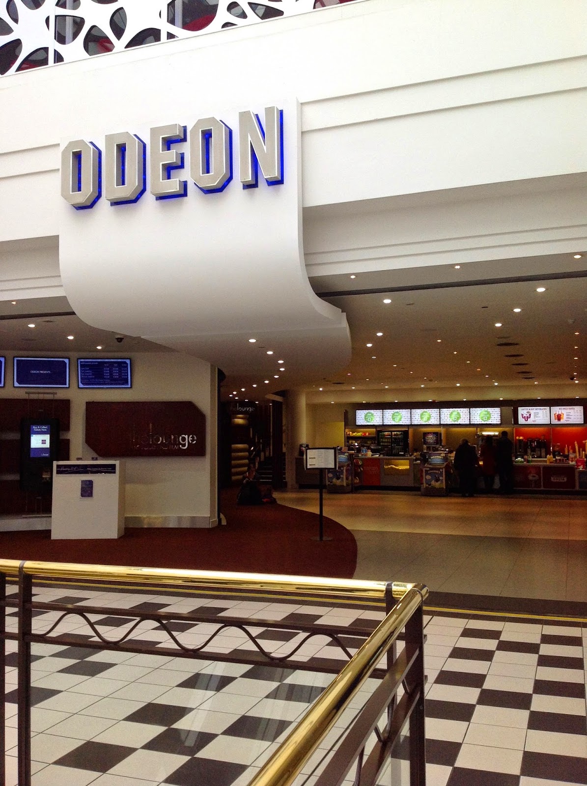 Elokuvateattereita: Odeon Whiteleys ja Odeon Whiteleys The Lounge
