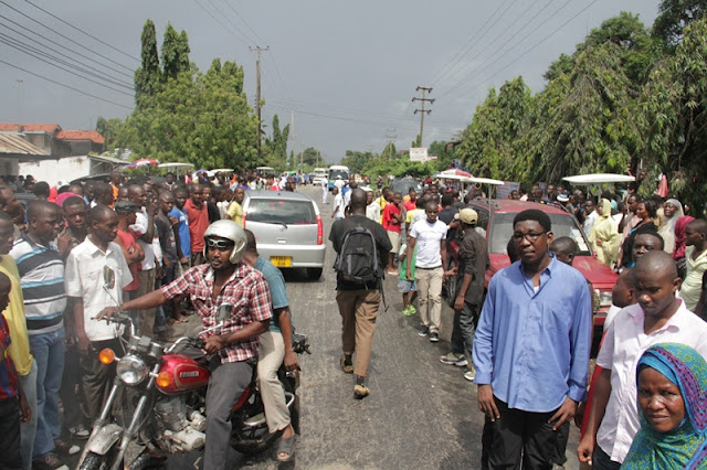 NURU THE LIGHT: YOU TRULY IS AN ICON AND OUR NATIONAL TREASURE,RIP ...