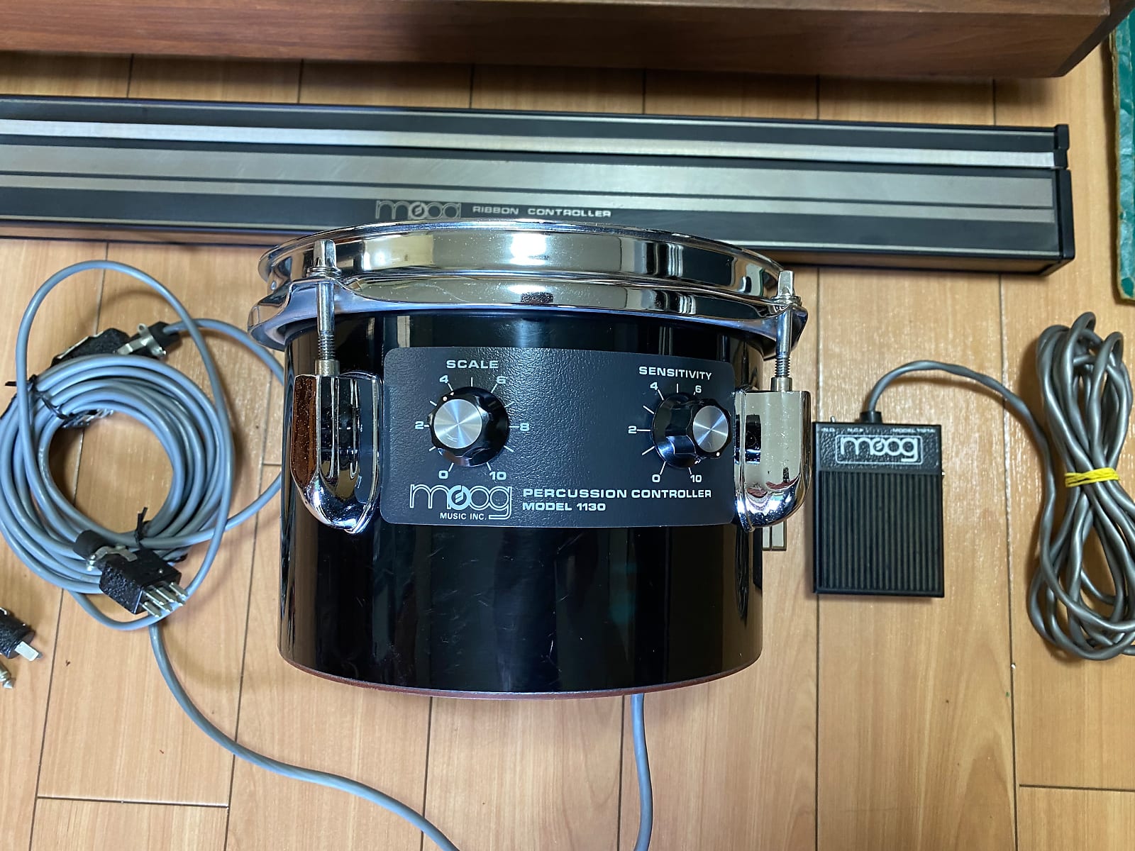 MATRIXSYNTH: May 1974 Early Moog Minimoog Model D w/ Extras SN 4653