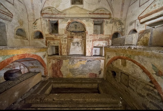 I promessi viaggi: Le Grotte Vaticane della Basilica di San Pietro a Roma