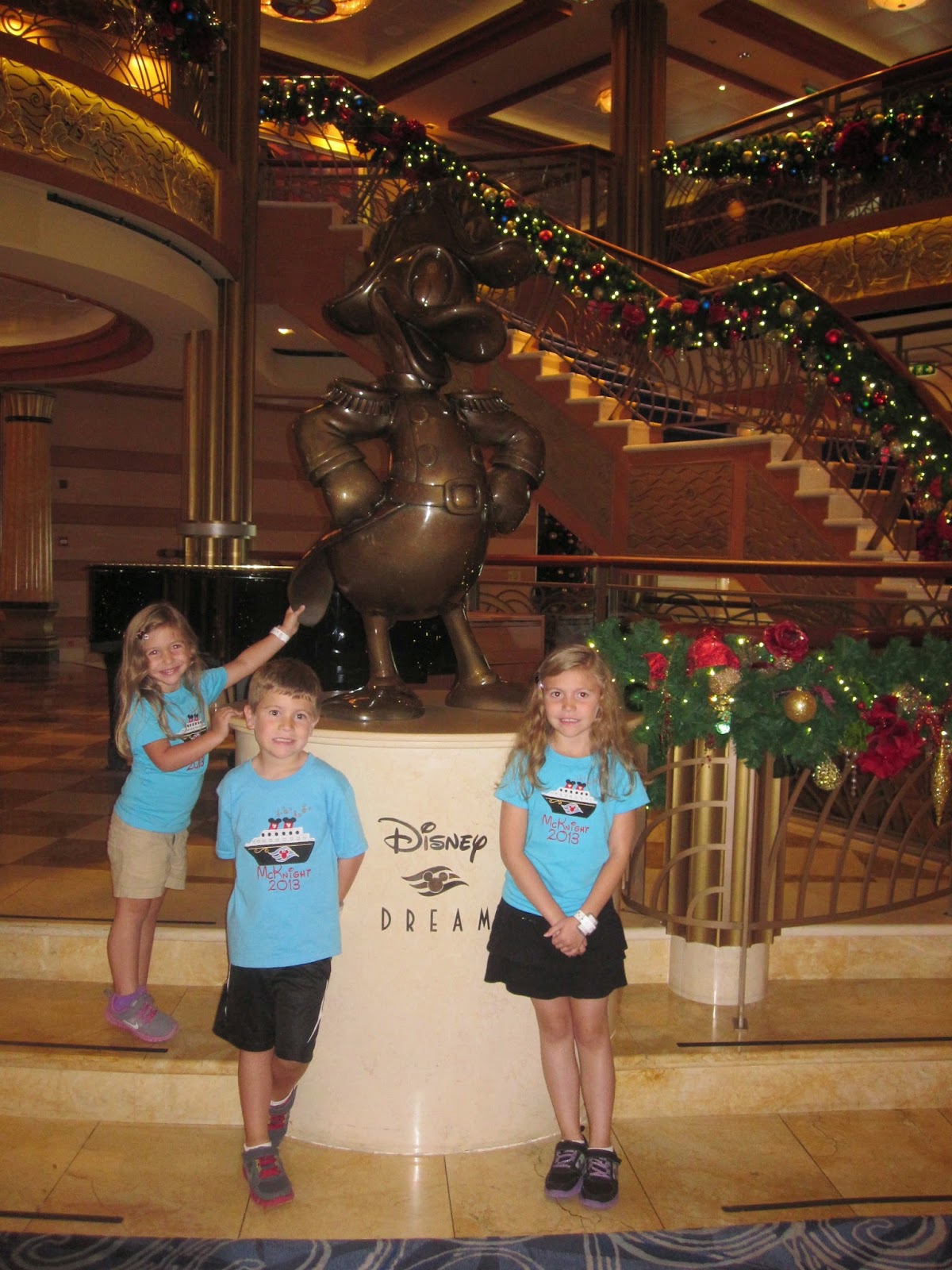 Rope Drop Queen - Walt Disney World - Disney Cruise Line - Disneyland ...