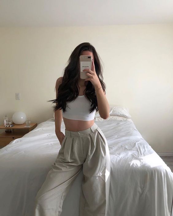 MEJORES POSES PARA SELFIES DE CUERPO COMPLETO - Confuné