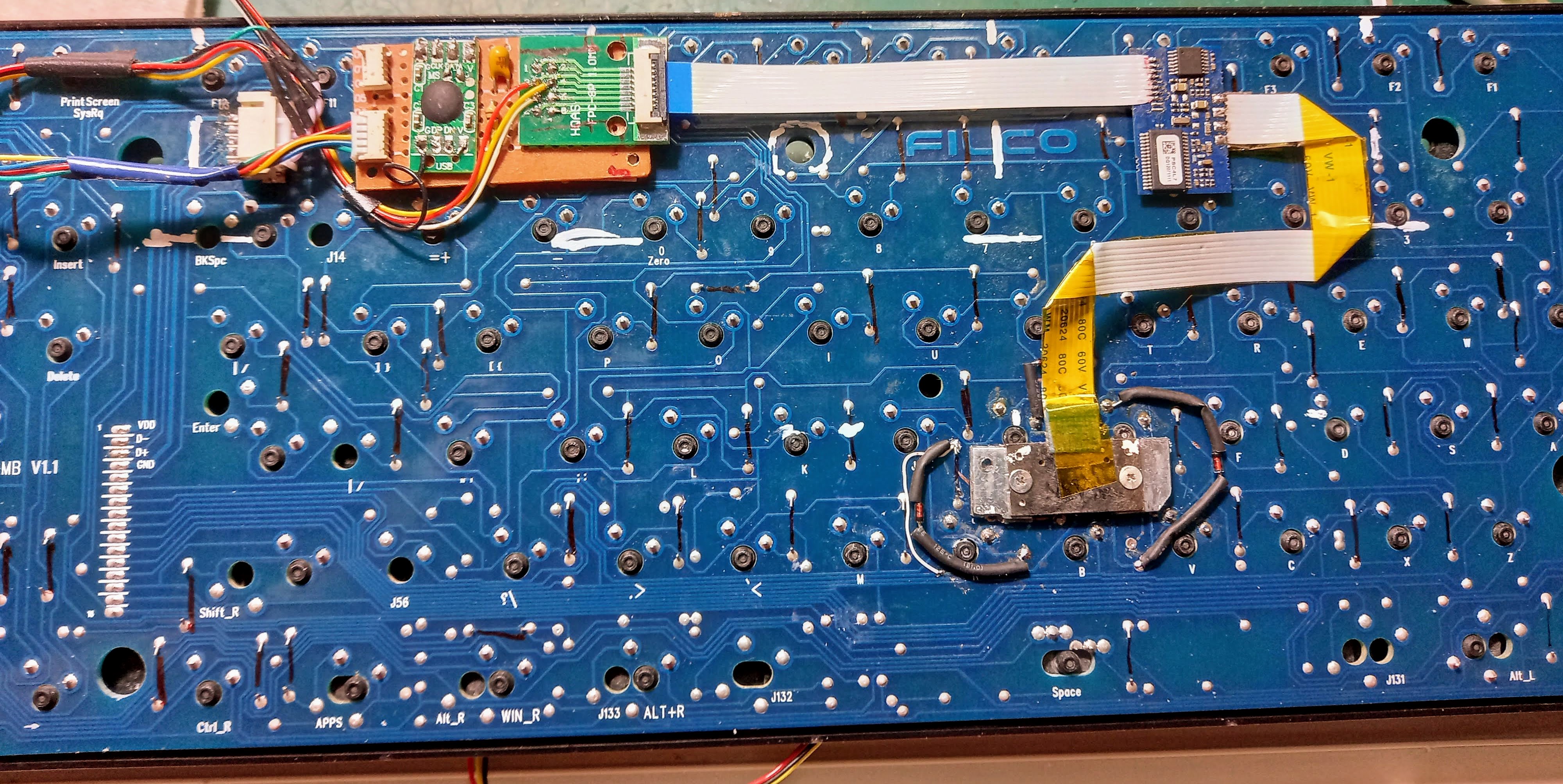 阿吉的部落格: 小紅點模組 (Trackpoint module，指點桿) 資料整理