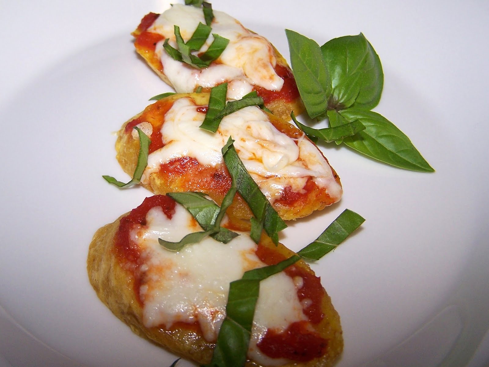 EZ Gluten Free: Mini Plantain Pizzas ~ Perfect as a Quick Lunch or as ...