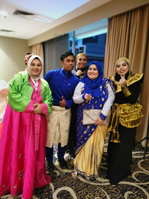 Gaya Terbaru 47+ Baju Maharaja 2020