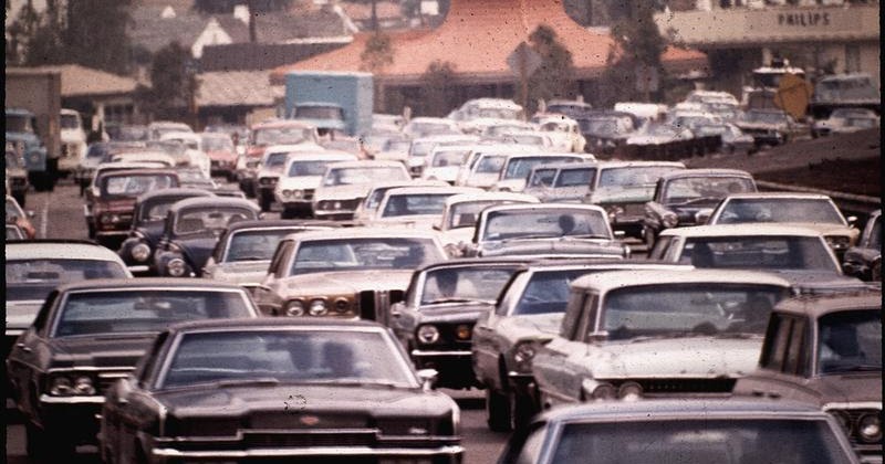 Realm Of Retro : Traffic, looks mid-70s